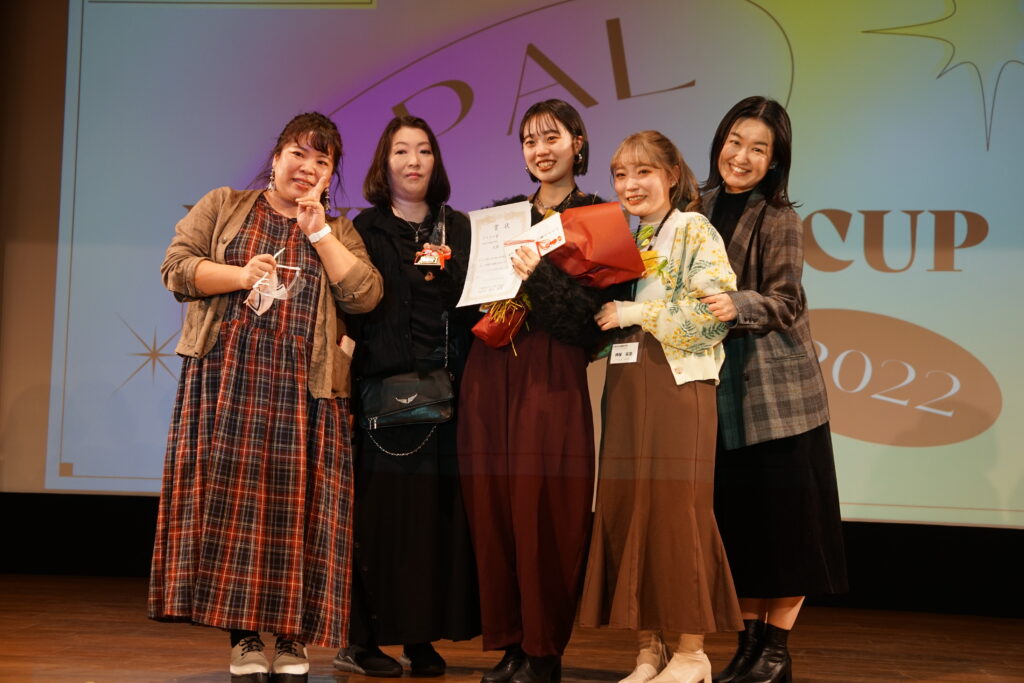 新聞:全國第一的壯舉!在銷售角色扮演比賽“PAL FOUNDATION CUP”中，時尚・商務專業的學生獲得大獎!|大阪文化服裝學院